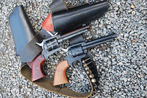 Deactivated Western Pistols | De-activated Guns | De-acs